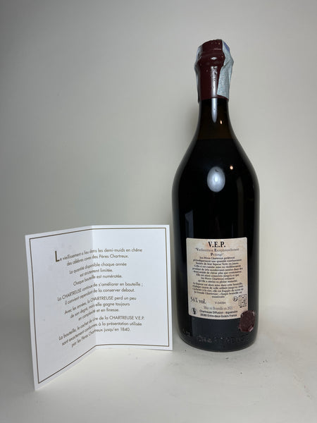 Chartreuse VEP Green - Bottled 2021 (54%, 100cl) – Old Spirits Company