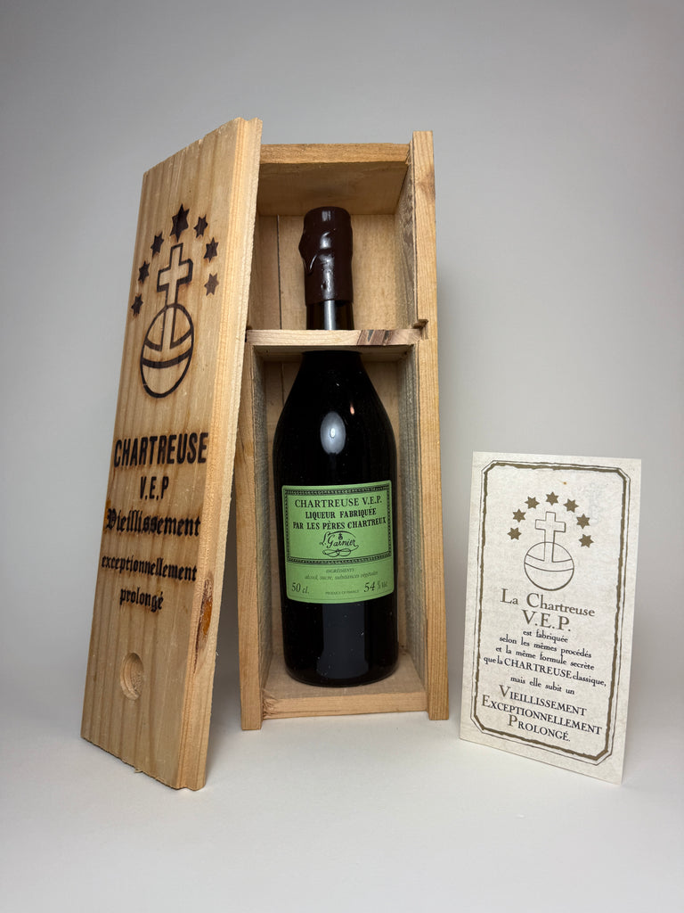 Chartreuse VEP Green - Bottled 1995 (54%, 50cl) – Old Spirits Company