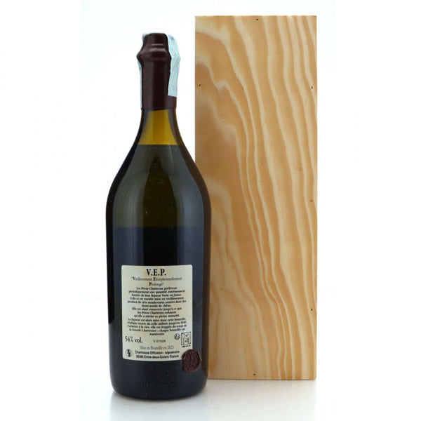 Chartreuse VEP Green - Bottled 2023 (54%, 100cl) – Old Spirits Company